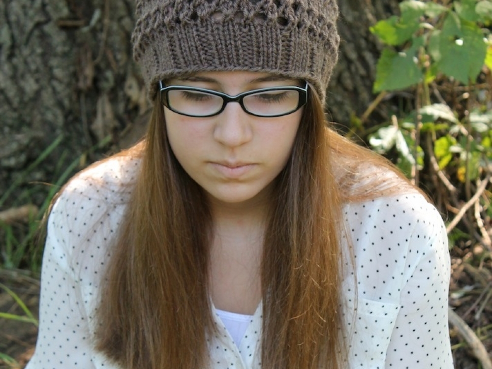 Eyelet Lace Hat Knitting Pattern - Girls Hat Pattern